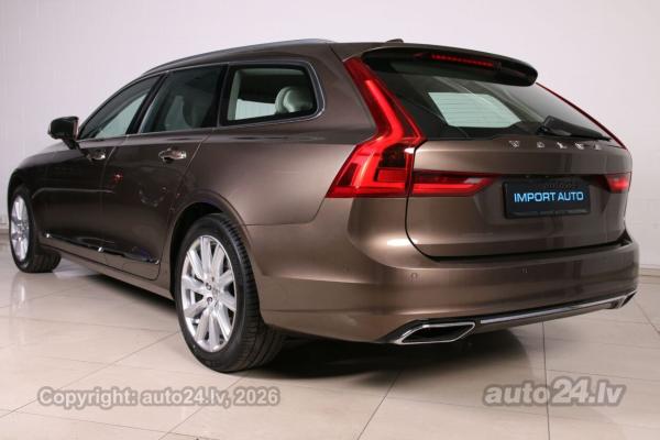 Brūns Volvo V90 2017 Pērnava, ar dzinēja tilpumu 2.00 L un nobraukumu 245 tūkst. km par 18990 €, foto 4 vietnē AUTOMOTO.COM.LV