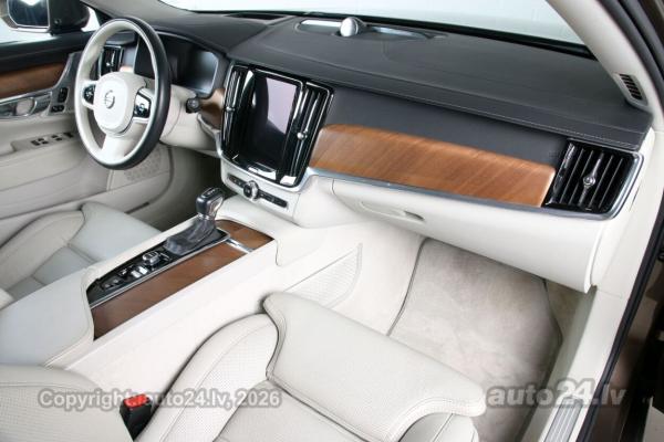 Brūns Volvo V90 2017 Pērnava, ar dzinēja tilpumu 2.00 L un nobraukumu 245 tūkst. km par 18990 €, foto 9 vietnē AUTOMOTO.COM.LV