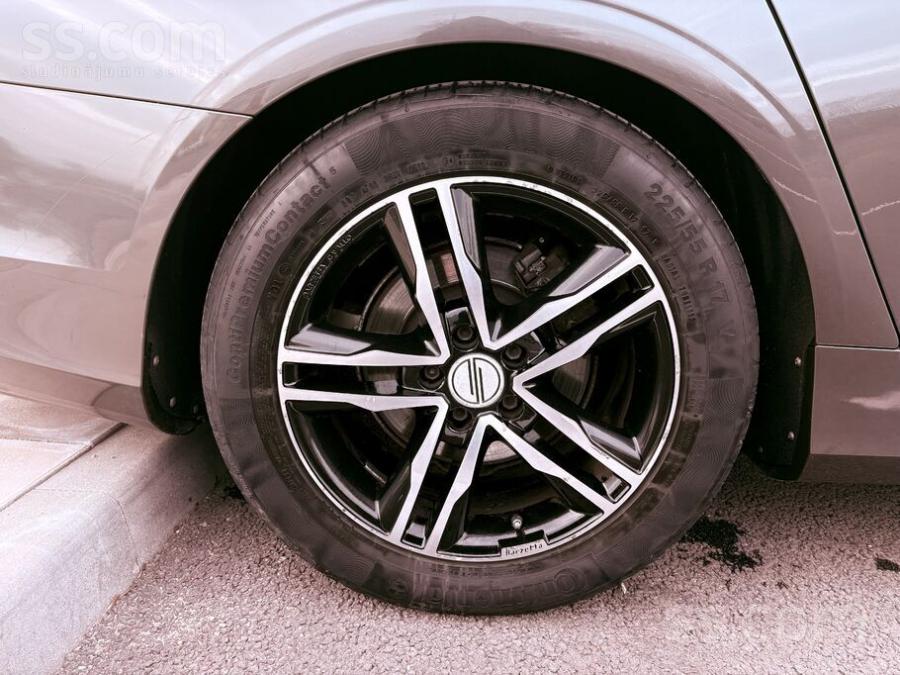 Коричневый Вольво В90 2017 в Елгава, объемом двигателя 2.00 л и пробегом 289 тыс. км за 14001 €, фото 21 на AUTOMOTO.COM.LV