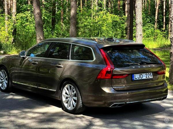 Коричневый Вольво В90 2017 в Вильнюс, объемом двигателя 1.97 л и пробегом 304 тыс. км за 13700 €, фото 2 на AUTOMOTO.COM.LV