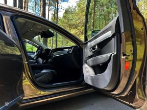 Brown Volvo V90 2017 in Vilnius, with an engine capacity of 1.97 L and mileage of 304 thousand km for 13700 €, photo 11 on AUTOMOTO.COM.LV