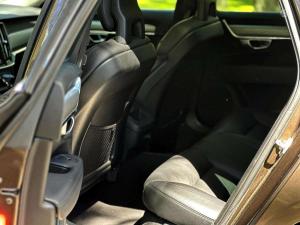 Brown Volvo V90 2017 in Vilnius, with an engine capacity of 1.97 L and mileage of 304 thousand km for 13700 €, photo 15 on AUTOMOTO.COM.LV