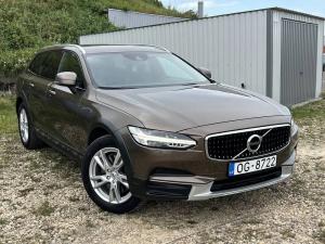 Brown Volvo V90 2017 in Riga, with an engine capacity of 2.00 L and mileage of 284 thousand km for 15995 €, photo  on AUTOMOTO.COM.LV