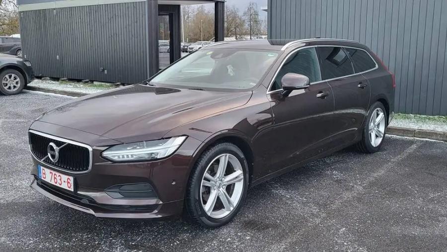 Brūns Volvo V90 2017 Rīga, ar dzinēja tilpumu 2.00 L un nobraukumu 245 tūkst. km par 10500 €, foto 4 vietnē AUTOMOTO.COM.LV