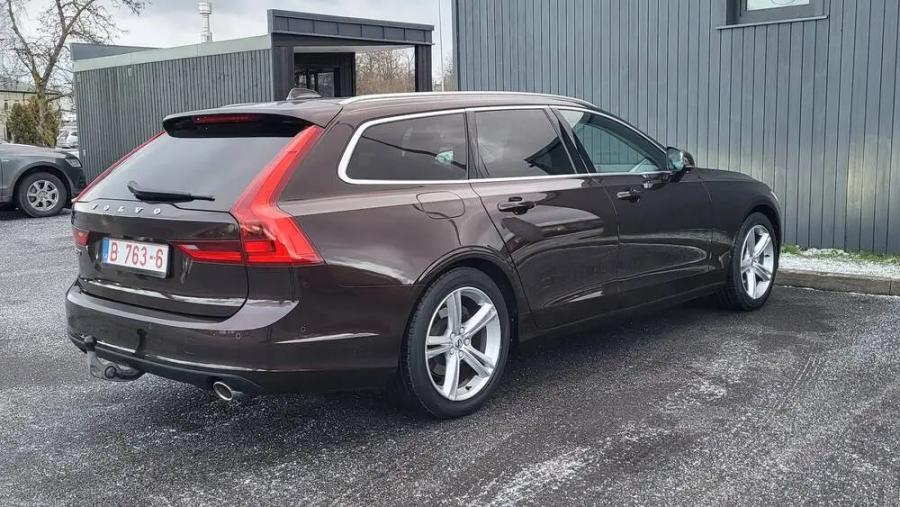 Brūns Volvo V90 2017 Rīga, ar dzinēja tilpumu 2.00 L un nobraukumu 245 tūkst. km par 10500 €, foto 19 vietnē AUTOMOTO.COM.LV