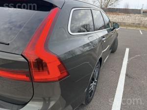 Brown Volvo V90 2017 in Jelgava, with an engine capacity of 2.00 L and mileage of 293 thousand km for 13999 €, photo 12 on AUTOMOTO.COM.LV