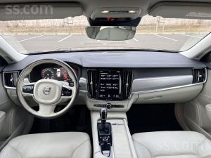Brown Volvo V90 2017 in Jelgava, with an engine capacity of 2.00 L and mileage of 293 thousand km for 13999 €, photo 17 on AUTOMOTO.COM.LV