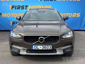 Brown Volvo V90 2017 in Riga, with an engine capacity of 2.00 L and mileage of 270 thousand km for 17750 €, photo 6 on AUTOMOTO.COM.LV