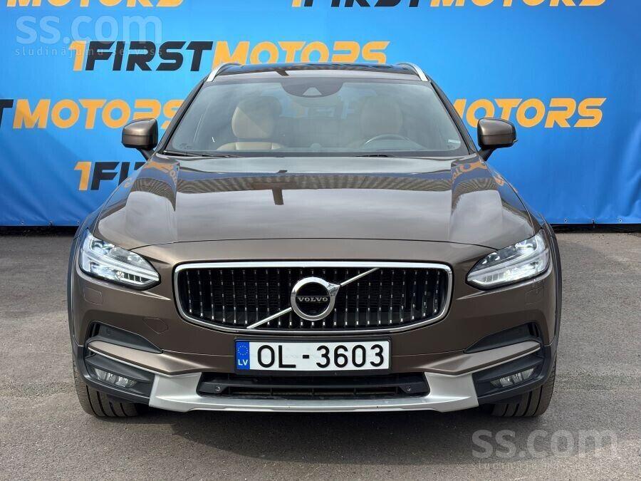 Brown Volvo V90 2017 in Riga, with an engine capacity of 2.00 L and mileage of 270 thousand km for 17750 €, photo 6 on AUTOMOTO.COM.LV