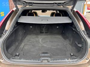 Brown Volvo V90 2017 in Riga, with an engine capacity of 2.00 L and mileage of 270 thousand km for 17750 €, photo 15 on AUTOMOTO.COM.LV