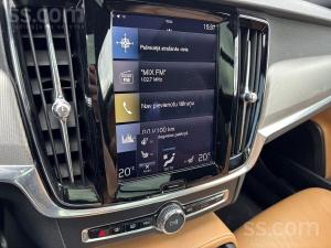 Brown Volvo V90 2017 in Riga, with an engine capacity of 2.00 L and mileage of 270 thousand km for 17750 €, photo 19 on AUTOMOTO.COM.LV