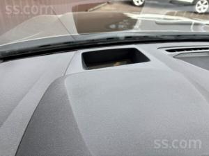 Brown Volvo V90 2017 in Riga, with an engine capacity of 2.00 L and mileage of 270 thousand km for 17750 €, photo 25 on AUTOMOTO.COM.LV