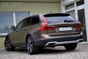 Brown Volvo V90 2017 in Tukums, with an engine capacity of 2.00 L and mileage of 216 thousand km for 20990 €, photo 5 on AUTOMOTO.COM.LV