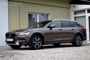 Brown Volvo V90 2017 in Tukums, with an engine capacity of 2.00 L and mileage of 216 thousand km for 20990 €, photo 7 on AUTOMOTO.COM.LV
