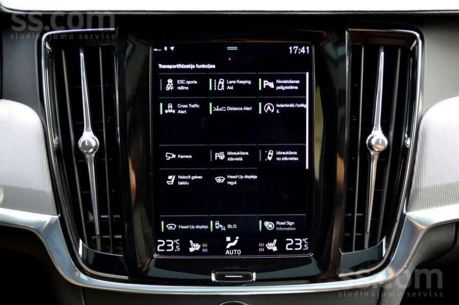 Brown Volvo V90 2017 in Tukums, with an engine capacity of 2.00 L and mileage of 216 thousand km for 20990 €, photo 17 on AUTOMOTO.COM.LV