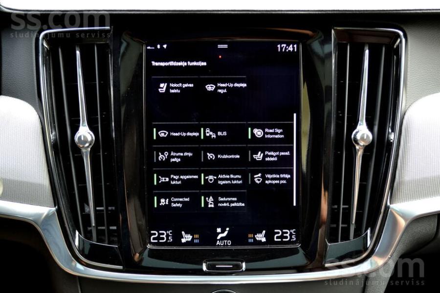 Brown Volvo V90 2017 in Tukums, with an engine capacity of 2.00 L and mileage of 216 thousand km for 20990 €, photo 18 on AUTOMOTO.COM.LV