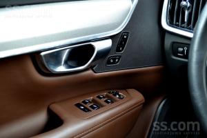 Brown Volvo V90 2017 in Tukums, with an engine capacity of 2.00 L and mileage of 216 thousand km for 20990 €, photo 27 on AUTOMOTO.COM.LV