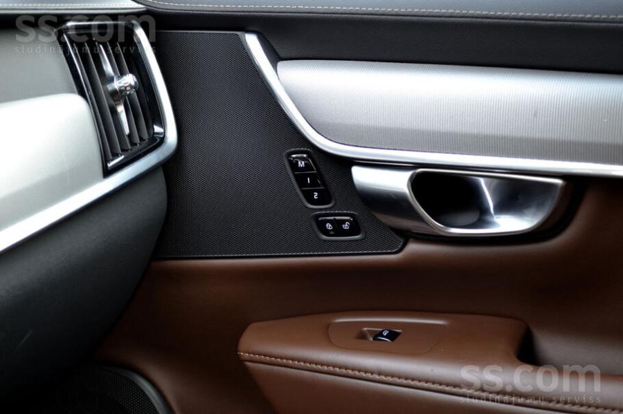 Brown Volvo V90 2017 in Tukums, with an engine capacity of 2.00 L and mileage of 216 thousand km for 20990 €, photo 28 on AUTOMOTO.COM.LV