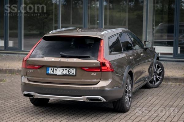 Brūns Volvo V90 2017 Tukums, ar dzinēja tilpumu 2.00 L un nobraukumu 203 tūkst. km par 18950 €, foto 7 vietnē AUTOMOTO.COM.LV