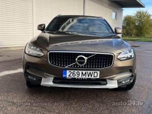 Brūns Volvo V90 2017 Tallina, ar dzinēja tilpumu 2.00 L un nobraukumu 239 tūkst. km par 19500 €, foto 3 vietnē AUTOMOTO.COM.LV