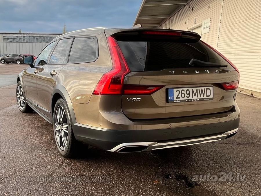 Brūns Volvo V90 2017 Tallina, ar dzinēja tilpumu 2.00 L un nobraukumu 239 tūkst. km par 19500 €, foto 5 vietnē AUTOMOTO.COM.LV