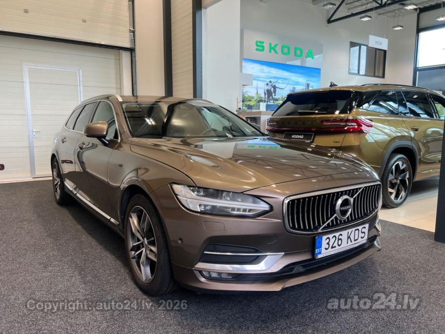 Brown Volvo V90 2017 in Rakvere, with an engine capacity of 2.00 L and mileage of 338 thousand km for 11100 €, photo 3 on AUTOMOTO.COM.LV