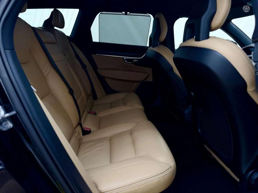 Brūns Volvo V90 2017 Viļņa, ar dzinēja tilpumu 1.97 L un nobraukumu 303 tūkst. km par 17300 €, foto 15 vietnē AUTOMOTO.COM.LV