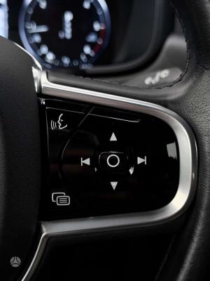 Brūns Volvo V90 2017 Viļņa, ar dzinēja tilpumu 1.97 L un nobraukumu 303 tūkst. km par 17300 €, foto 33 vietnē AUTOMOTO.COM.LV