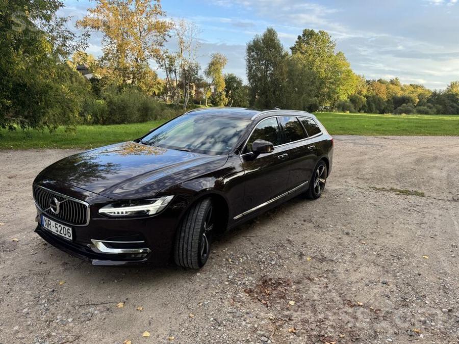Brūns Volvo V90 2017 Jelgava, ar dzinēja tilpumu 2.00 L un nobraukumu 367 tūkst. km par 15200 €, foto 1 vietnē AUTOMOTO.COM.LV