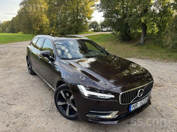 Brown Volvo V90 2017 in Jelgava, with an engine capacity of 2.00 L and mileage of 367 thousand km for 15200 €, photo 3 on AUTOMOTO.COM.LV
