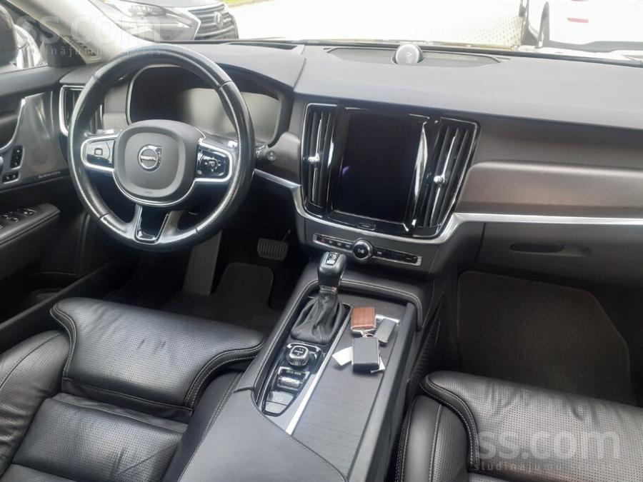 Brūns Volvo V90 2017 Rīga, ar dzinēja tilpumu 2.00 L un nobraukumu 170 tūkst. km par 21800 €, foto 7 vietnē AUTOMOTO.COM.LV