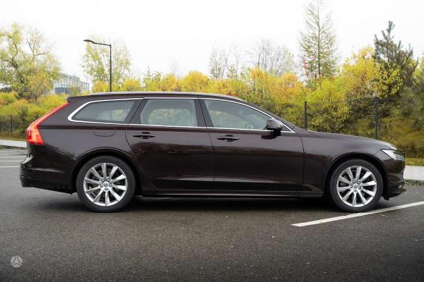 Brūns Volvo V90 2018 Viļņa, ar dzinēja tilpumu 1.97 L un nobraukumu 116 tūkst. km par 21000 €, foto 7 vietnē AUTOMOTO.COM.LV