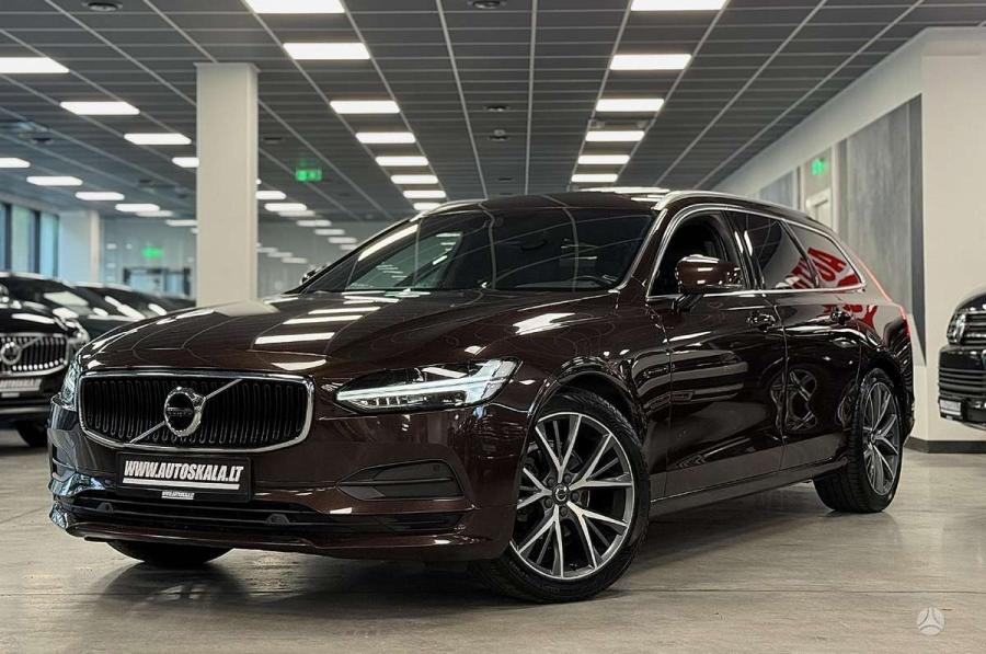 Brown Volvo V90 2018 in Klaipeda, with an engine capacity of 1.97 L and mileage of 304 thousand km for 17950 €, photo 38 on AUTOMOTO.COM.LV