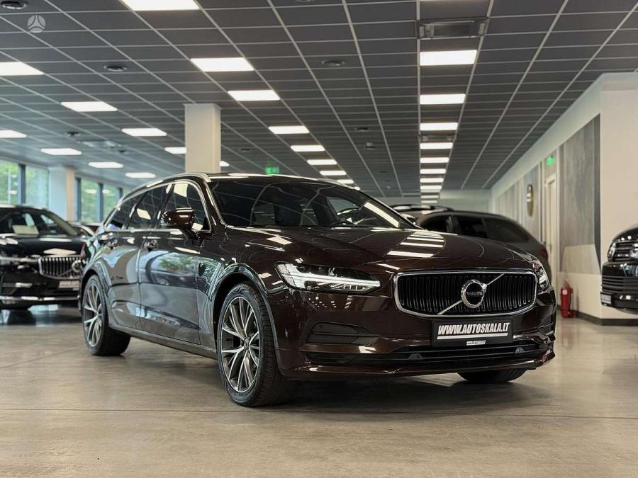 Brown Volvo V90 2018 in Klaipeda, with an engine capacity of 1.97 L and mileage of 304 thousand km for 17950 €, photo 40 on AUTOMOTO.COM.LV