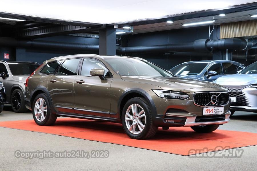 Brown Volvo V90 2018 in Tallinn, with an engine capacity of 2.00 L and mileage of 174 thousand km for 25995 €, photo 1 on AUTOMOTO.COM.LV