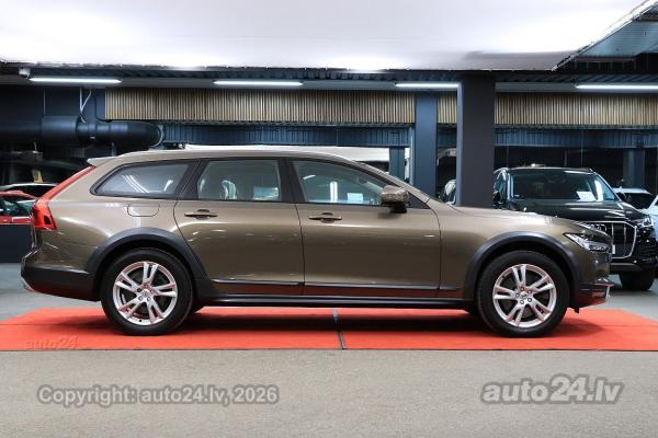 Brūns Volvo V90 2018 Tallina, ar dzinēja tilpumu 2.00 L un nobraukumu 174 tūkst. km par 25995 €, foto 5 vietnē AUTOMOTO.COM.LV
