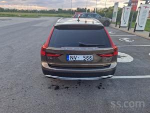 Коричневый Вольво В90 2018 в Рига, объемом двигателя 2.00 л и пробегом 200 тыс. км за 17200 €, фото 4 на AUTOMOTO.COM.LV