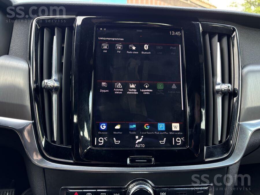 Brown Volvo V90 2018 in Riga, with an engine capacity of 2.00 L and mileage of 232 thousand km for 14950 €, photo 15 on AUTOMOTO.COM.LV