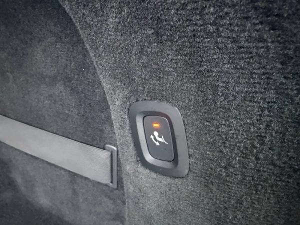 Brūns Volvo V90 2018 Rīga, ar dzinēja tilpumu 2.00 L un nobraukumu 254 tūkst. km par 18995 €, foto 6 vietnē AUTOMOTO.COM.LV