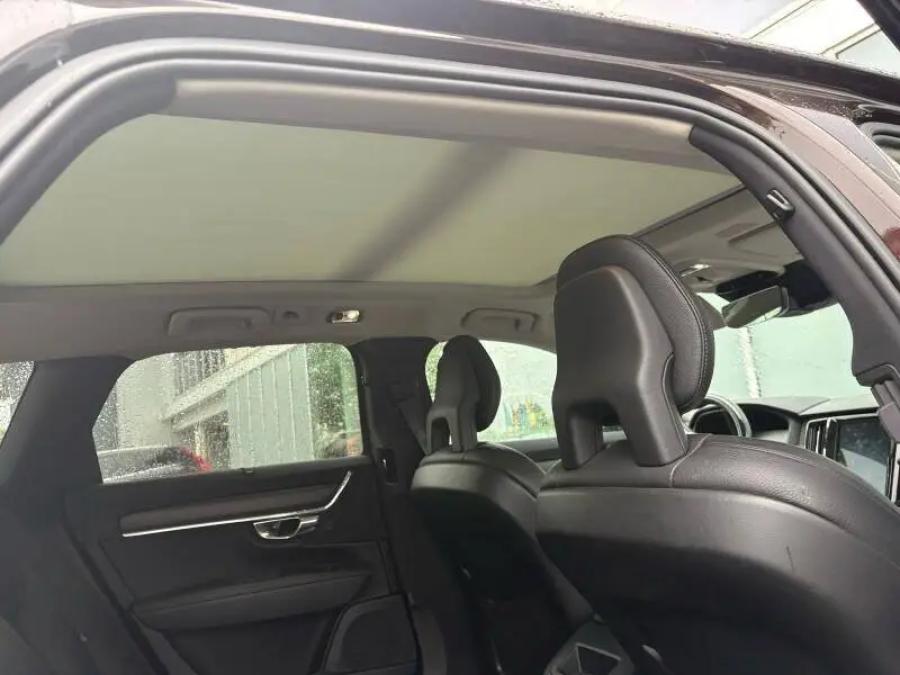 Brūns Volvo V90 2018 Rīga, ar dzinēja tilpumu 2.00 L un nobraukumu 250 tūkst. km par 17995 €, foto 8 vietnē AUTOMOTO.COM.LV