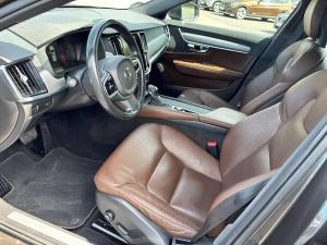 Brūns Volvo V90 2018 Rīga, ar dzinēja tilpumu 2.00 L un nobraukumu 232 tūkst. km par 14950 €, foto 9 vietnē AUTOMOTO.COM.LV