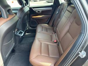 Brūns Volvo V90 2018 Rīga, ar dzinēja tilpumu 2.00 L un nobraukumu 232 tūkst. km par 14950 €, foto 10 vietnē AUTOMOTO.COM.LV