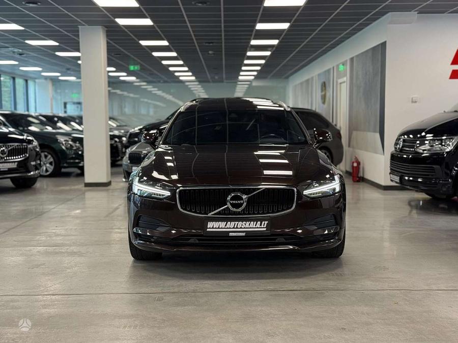 Brown Volvo V90 2018 in Klaipeda, with an engine capacity of 1.97 L and mileage of 304 thousand km for 16500 €, photo 15 on AUTOMOTO.COM.LV