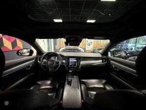Brown Volvo V90 2018 in Klaipeda, with an engine capacity of 1.97 L and mileage of 304 thousand km for 16500 €, photo 30 on AUTOMOTO.COM.LV