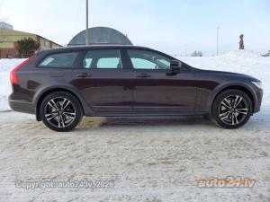 Brūns Volvo V90 2019 Tartu, ar dzinēja tilpumu 2.00 L un nobraukumu 123 tūkst. km par 34900 €, foto 4 vietnē AUTOMOTO.COM.LV