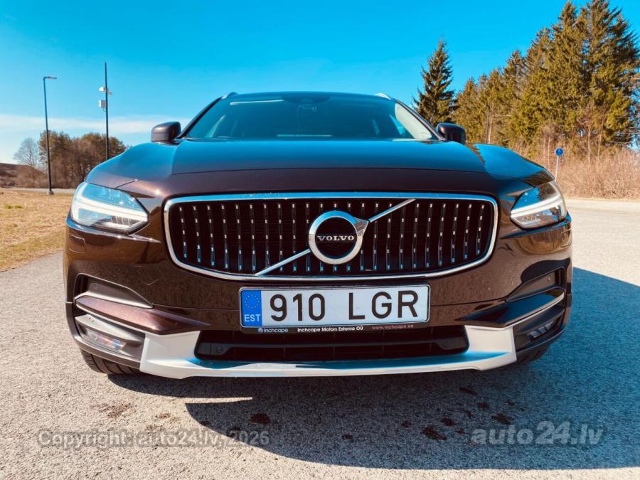 Brūns Volvo V90 2019 Tallina, ar dzinēja tilpumu 2.00 L un nobraukumu 145 tūkst. km par 29000 €, foto 1 vietnē AUTOMOTO.COM.LV