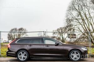 Brūns Volvo V90 2019 Rīga, ar dzinēja tilpumu 2.00 L un nobraukumu 234 tūkst. km par 20990 €, foto 6 vietnē AUTOMOTO.COM.LV