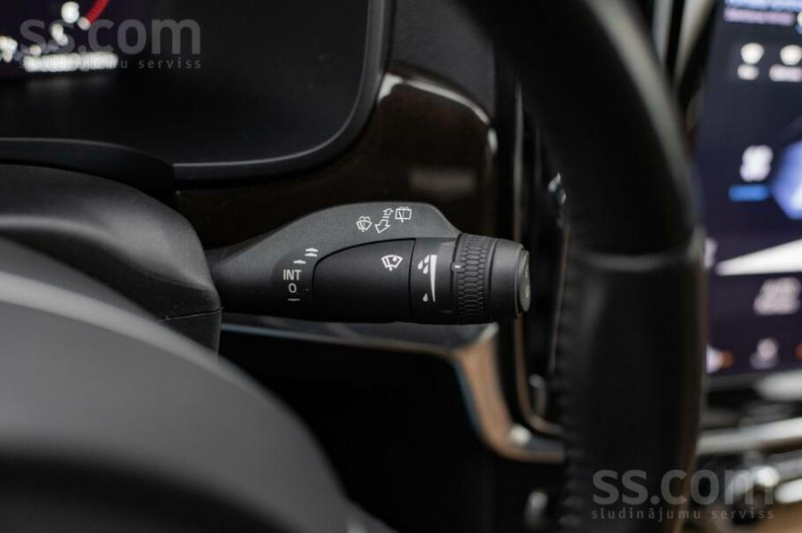 Brūns Volvo V90 2019 Rīga, ar dzinēja tilpumu 2.00 L un nobraukumu 234 tūkst. km par 20990 €, foto 18 vietnē AUTOMOTO.COM.LV
