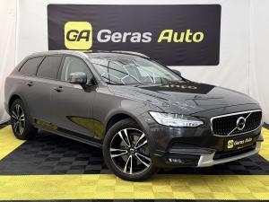 Brown Volvo V90 2019 in Vilnius, with an engine capacity of 1.97 L and mileage of 268 thousand km for 19990 €, photo 4 on AUTOMOTO.COM.LV