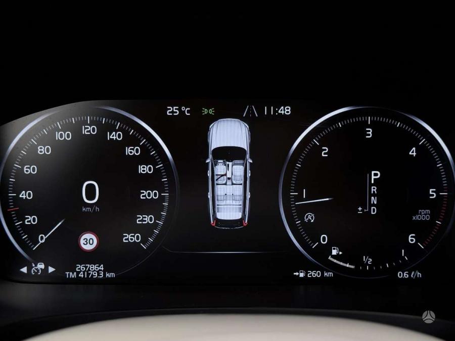 Brown Volvo V90 2019 in Vilnius, with an engine capacity of 1.97 L and mileage of 268 thousand km for 19990 €, photo 38 on AUTOMOTO.COM.LV